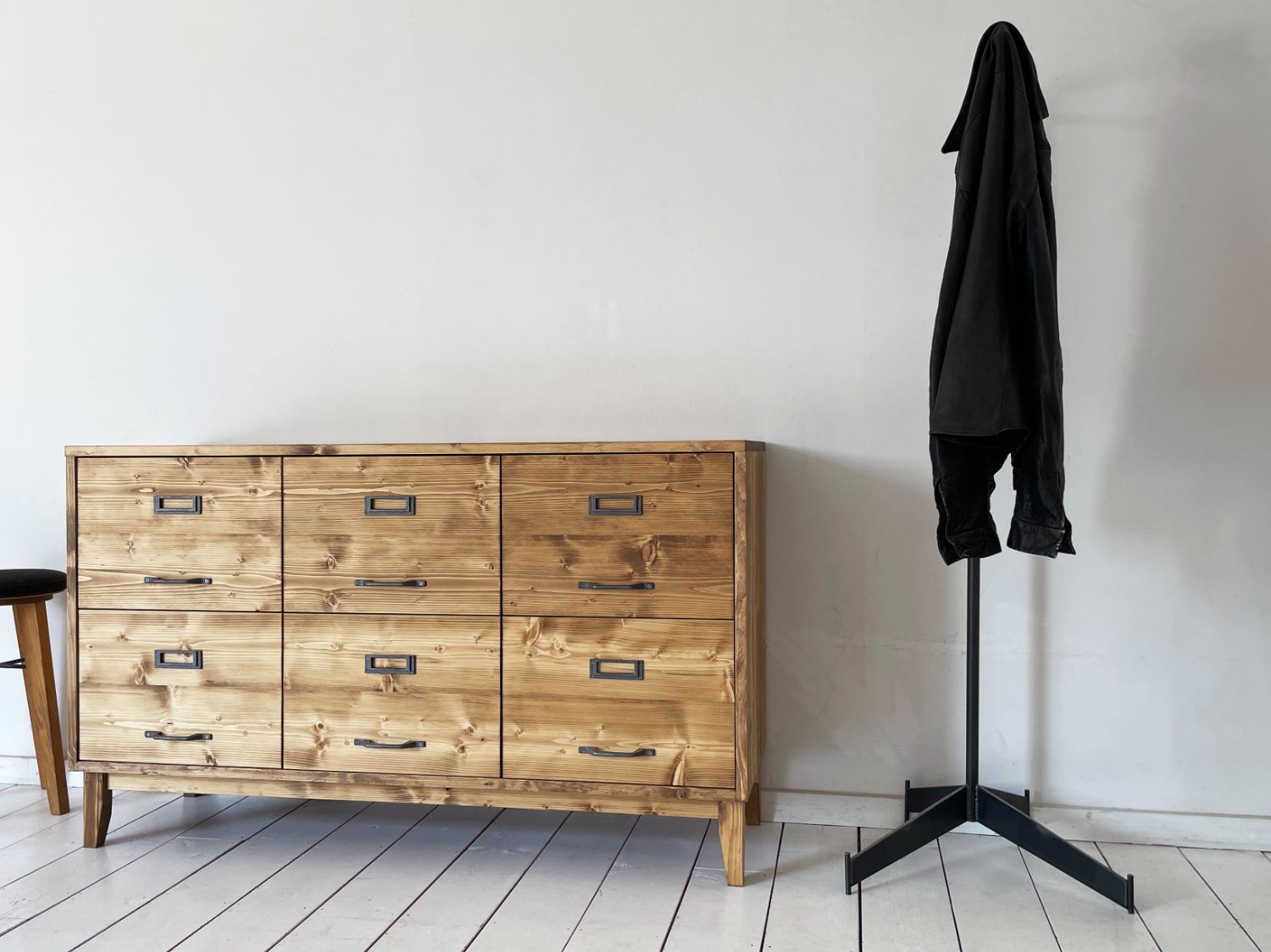 ファイルキャビネット 書類棚 オフィスキャビネット 天然無垢材 幅125cm 無垢ハンドメイド カスタマイズ&サイズオーダー – NEALD