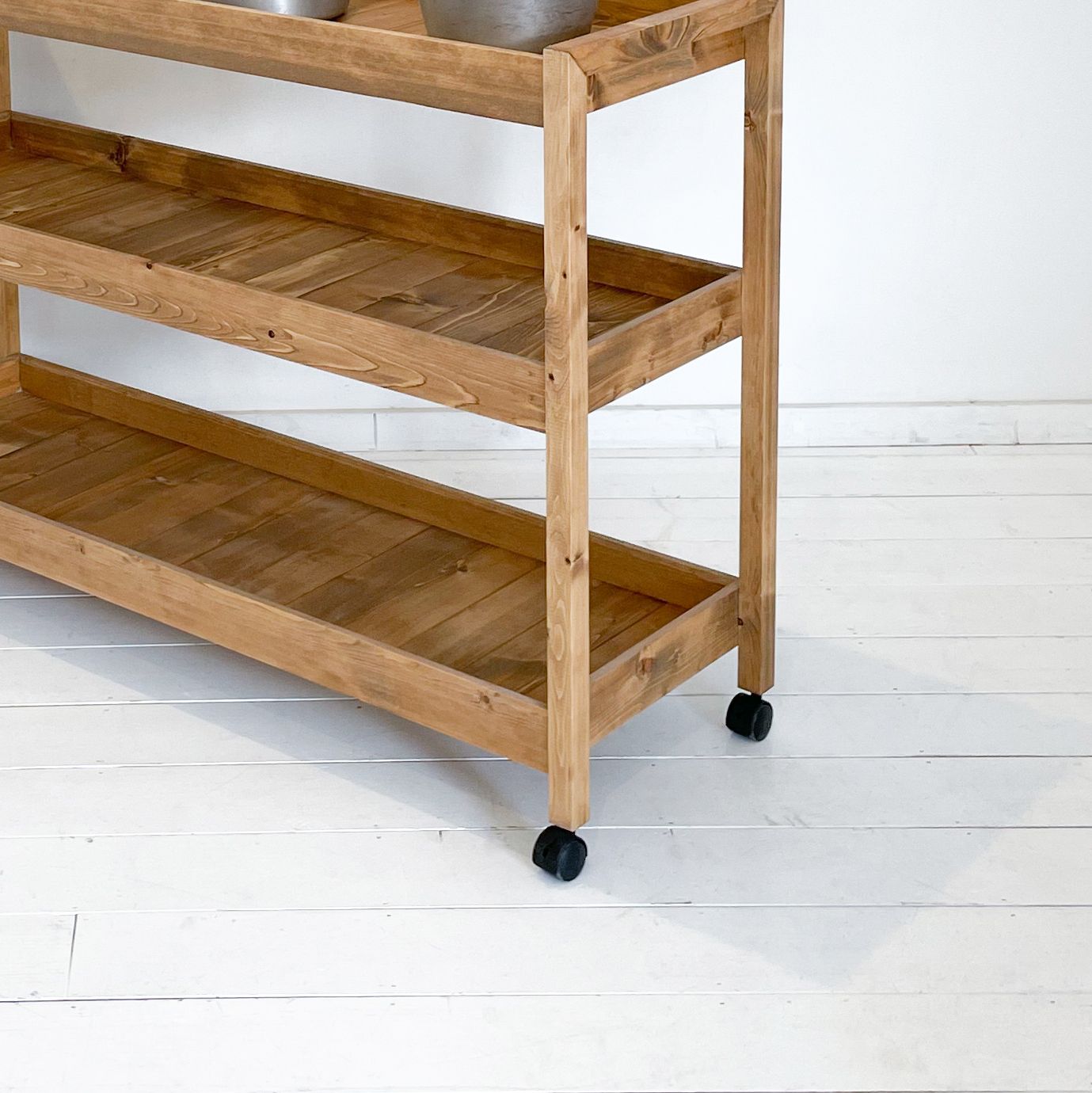キッチンワゴン キッチンラック 食器棚 天然無垢材 幅125cm 無垢ハンドメイド カスタマイズ&サイズオーダー – NEALD
