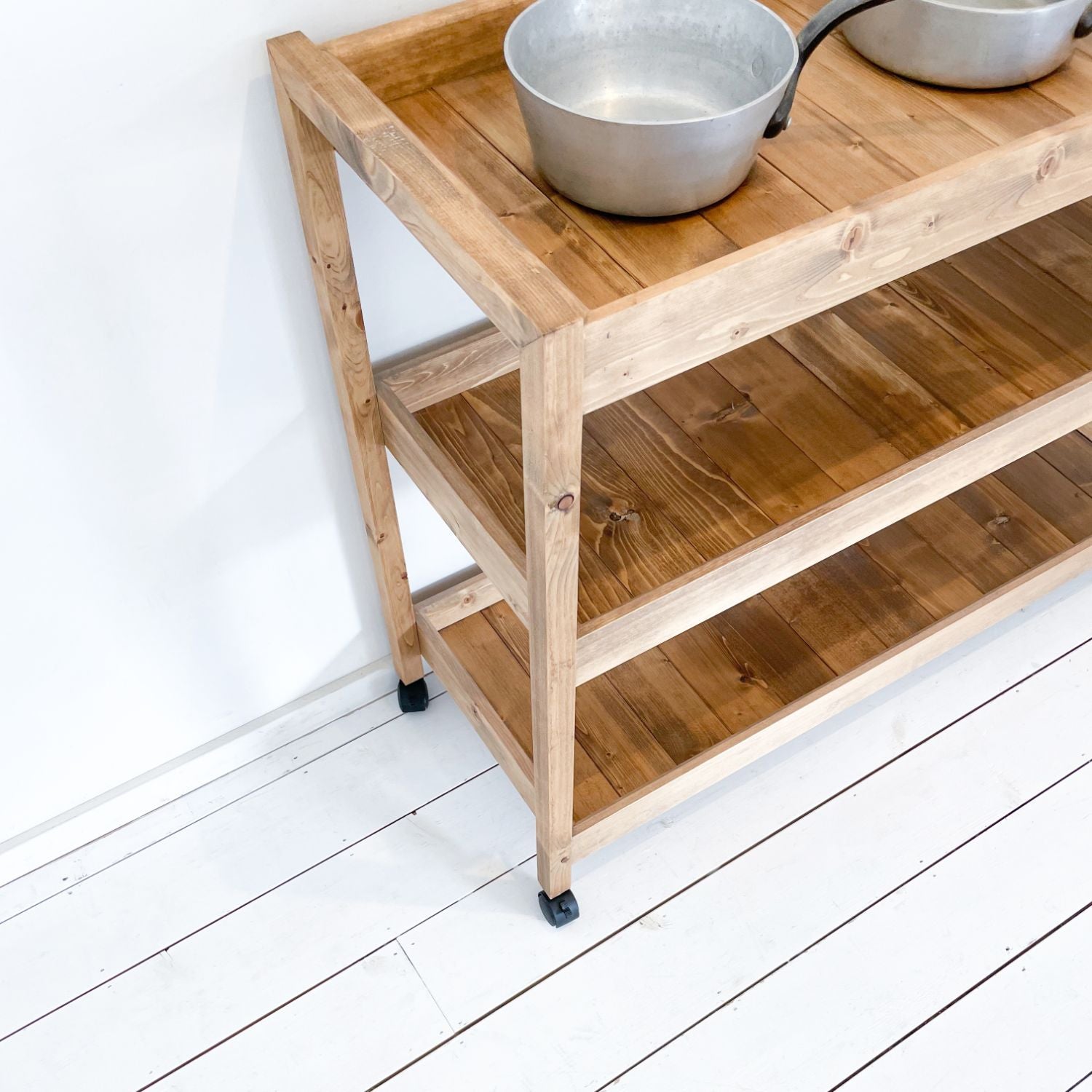 キッチンワゴン キッチンラック 食器棚 天然無垢材 幅125cm 無垢ハンドメイド カスタマイズ&サイズオーダー – NEALD